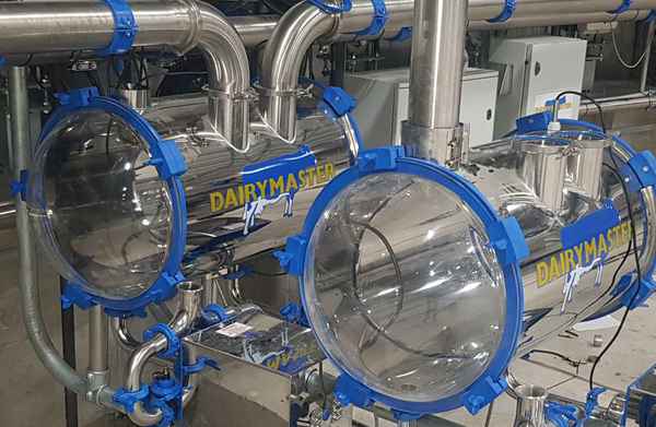 Автоматизация, интеллектуальность, мощь. Dairymaster Swiftflo Revolver ...